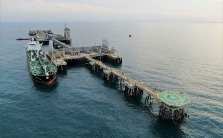 First successful docking at Al Zour refinery - Move It Magazine