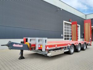 New addition to the Nooteboom drawbar semi low loader range - Move It ...