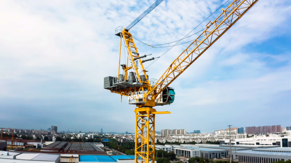 Manitowoc Introduces the new Potain MCR 305 Luffing Jib Tower Crane ...