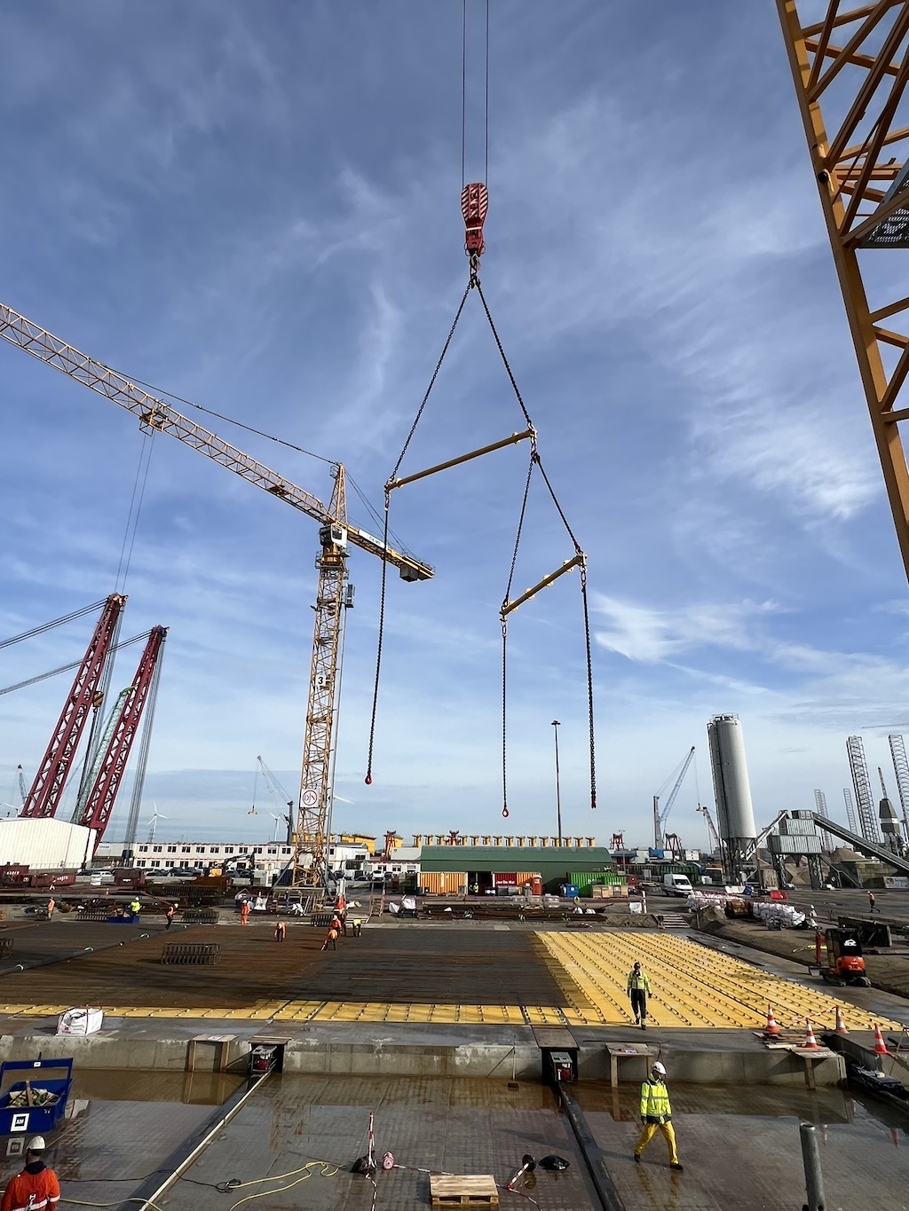 Modulift Aids Construction of World's First Offshore Energy Island ...