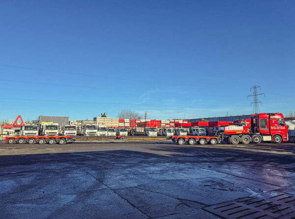 Gary Keville Transport Welcomes Ireland’s First CombiMAX Trailer - Move ...